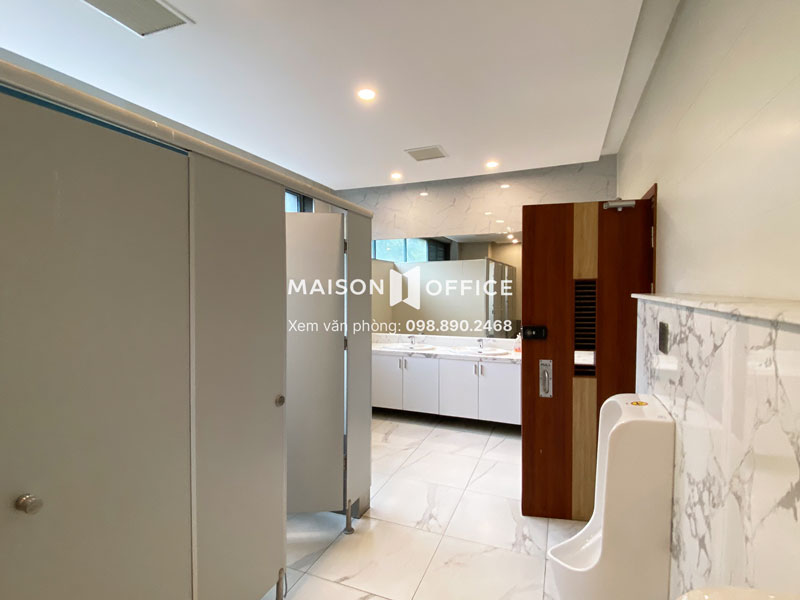 Veam Building - Office for lease in Tay Ho district, Hanoi