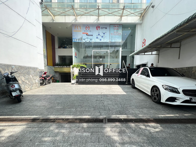 TSA Ton Dan - Office for lease in District 4 HCMC