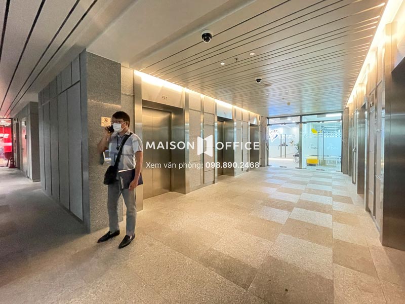 ETOWN Central - Office for lease in District 4 HCMC