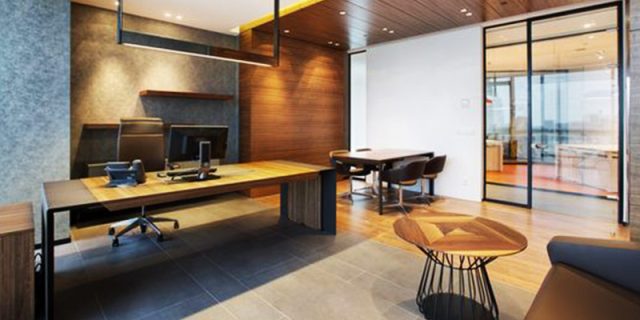 30+ Mẫu thiết kế văn phòng giám đốc đẹp, sang trọng - Maison Office
