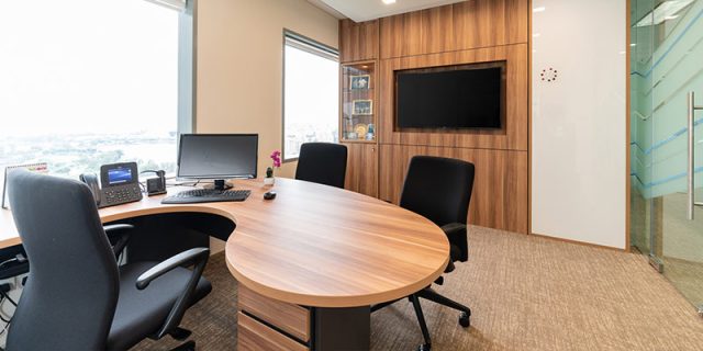 30+ Mẫu thiết kế văn phòng giám đốc đẹp, sang trọng - Maison Office